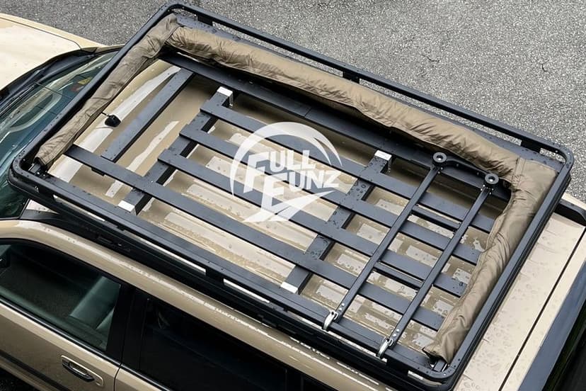 “オールインワン”の3WAYシステムカーラック 「TiNY HydEouT」からニューモデル『FOLD』を販売開始！ ～ラインナップ最大のテントスペースを実現した新機種～ | FULLFUNZ株式会社