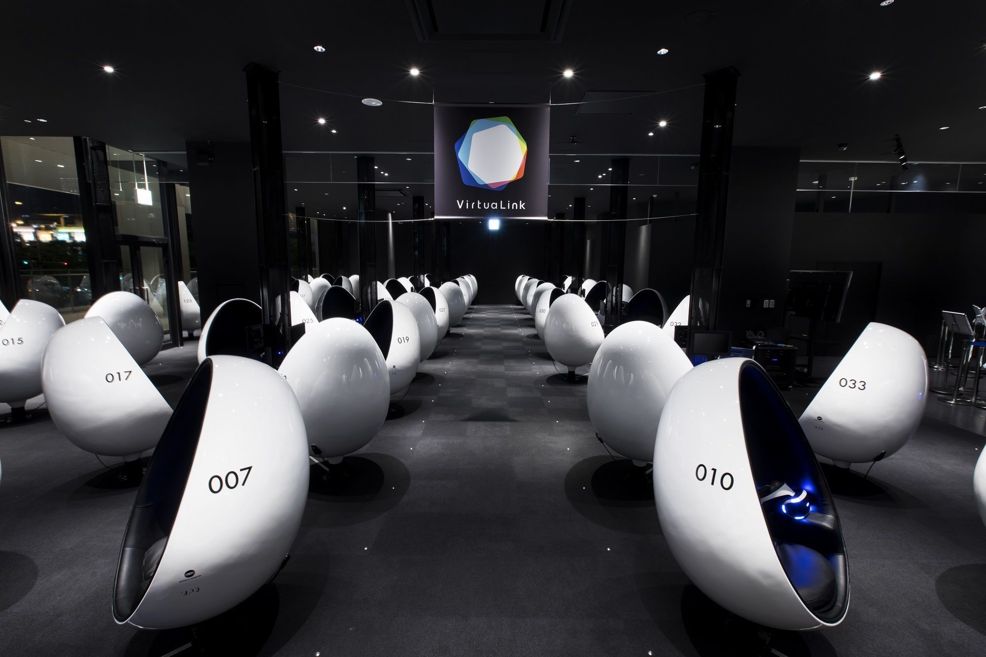 体験型VRアトラクション「コニカミノルタ VirtuaLink」 体験者数、累計10万人を突破！ 2018年12月中旬・有楽町マリオンにも新たにオープン！ | NEWSCAST